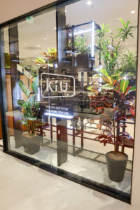 心斎橋パルコ POPUP SHOP（ワールドパーティーKiU様） | 株式会社 ヘッドウェイ